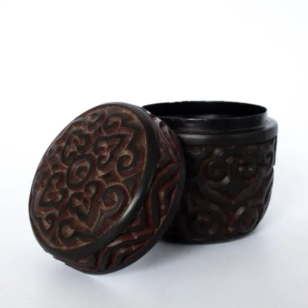 Fine Chinese Carved Cinnabar Tixi Lacquer Covered Container or Guri ...