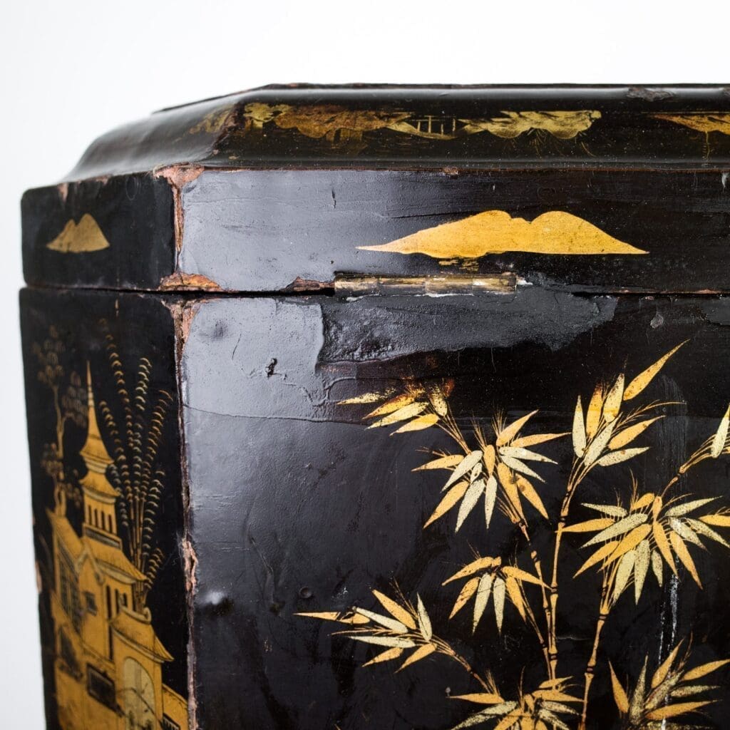 Antique Chinese Export Lacquer Storage Box. Chinese Black Lacquerware ...