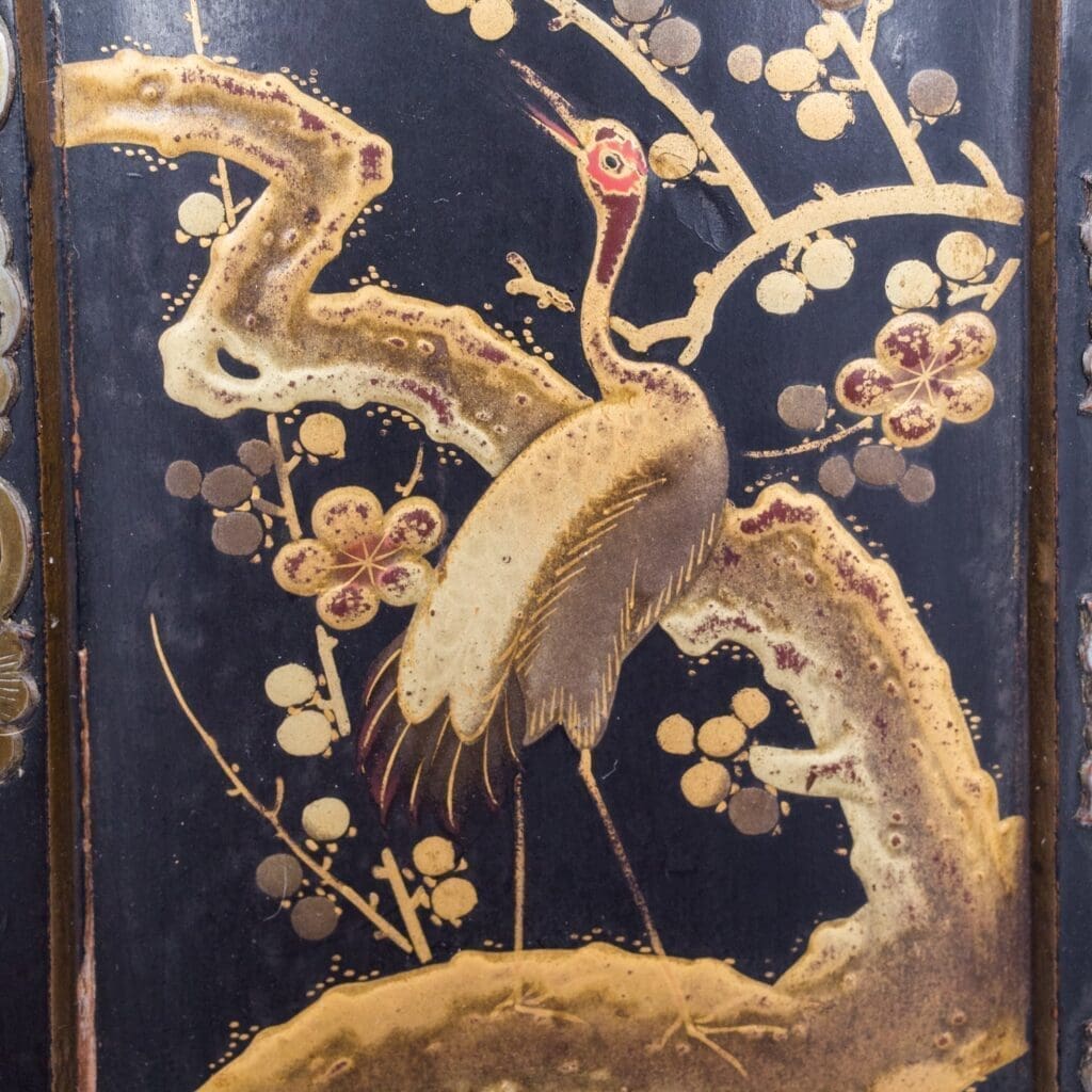 Antique Japanese Lacquer Jewellery Cabinet With Gilt Decoration. Late ...