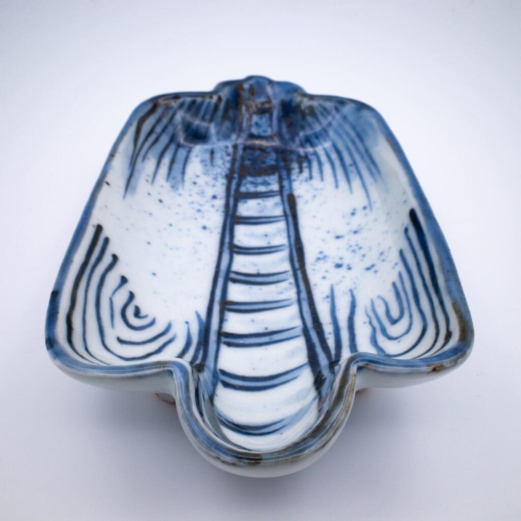 Antique Japanese Insect-Shaped Sometsuke Kaiseki Dish. Arita, Edo ...